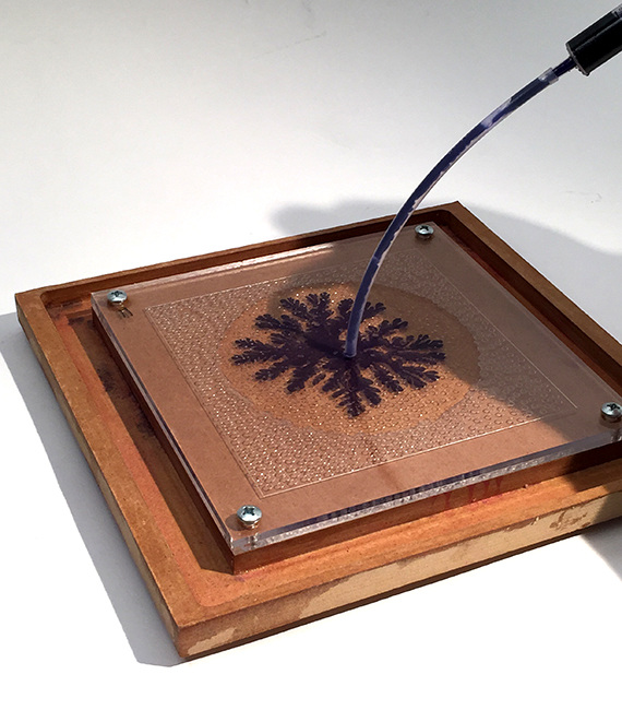 Hele-Shaw Experiment - Karno Widjaja